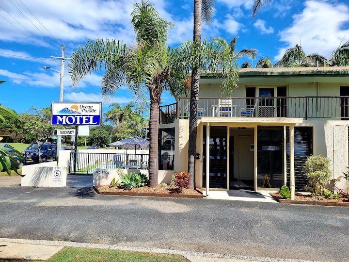 Double Room In Ocean Parade Motel (10#) - Sawtell