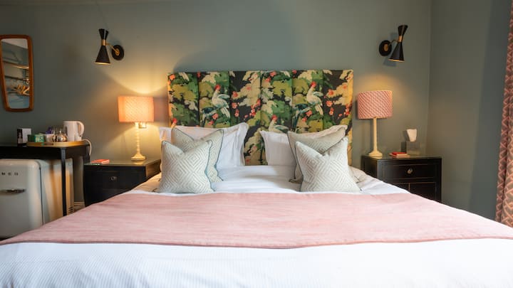 Plato's Bar - Restaurant - Deluxe Room - Kirkby Lonsdale