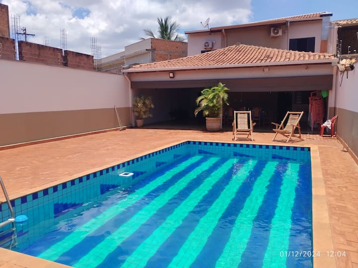 Sobrado 2 Dorm. C/ar - Araraquara