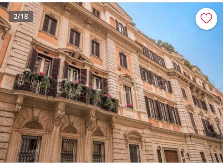 Villino In Condominio Di Lusso (Monti/esquilino) - Rom
