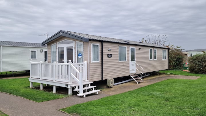 Betty, Church Farm, Pagham - Bognor Regis