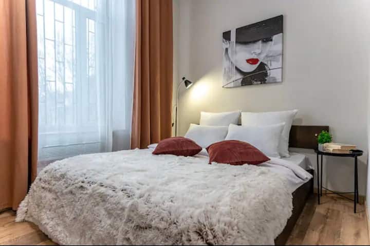 Колоритна квартира в центрі біля ЖД вокзалу - Odesa