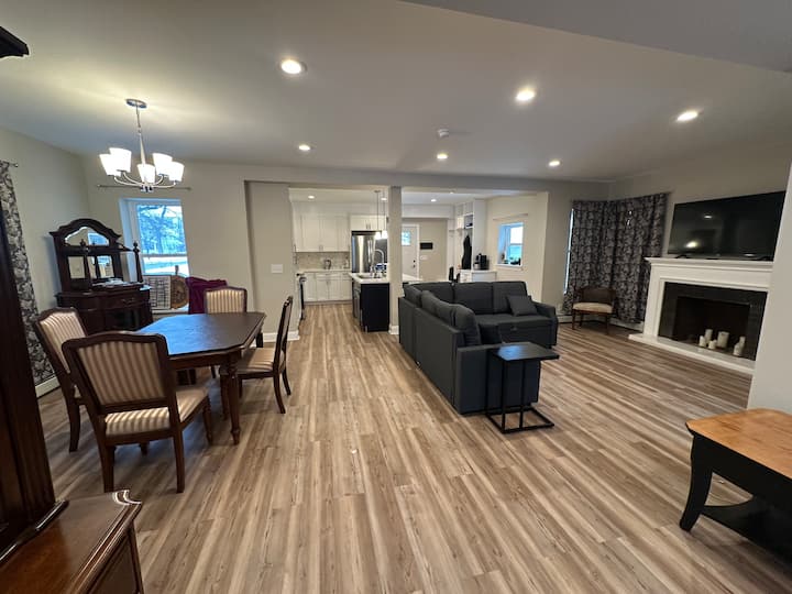 Cozy, Modern Home In Potsdam - Potsdam, NY