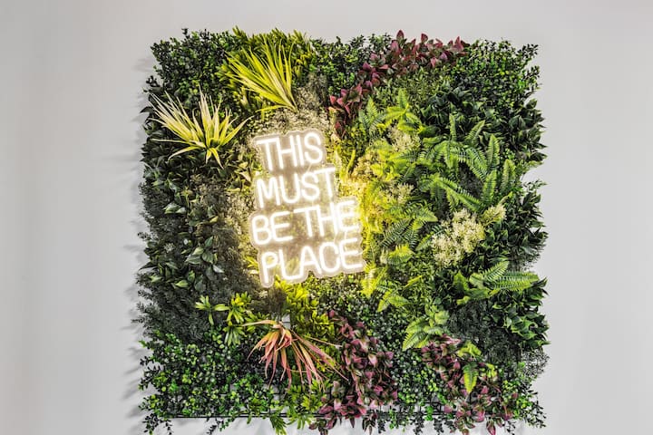 2 Rooms | 55sqm Apartment | Parking - Duisbourg