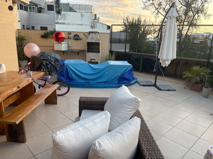 Linda Cobertura Três Suítes. - Recreio