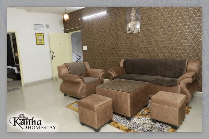 Central Varanasi Homely Retreat - Varanasi