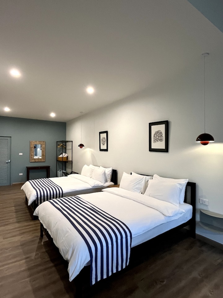 Homely Stay With 2 Queen Beds - Khao Lak
