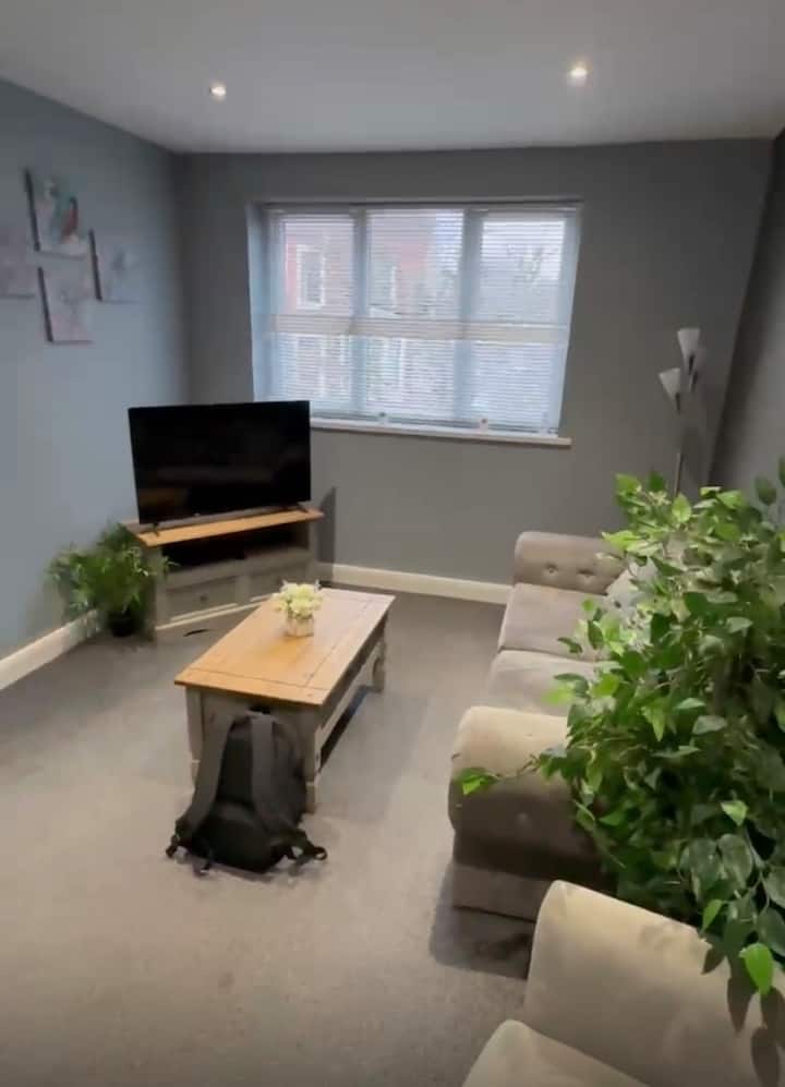 Stylish 2 Double Bed Apartment - Preston - Preston