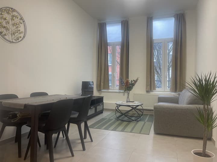 Apartment Close To Trendy Zuid - Amberes, Bélgica