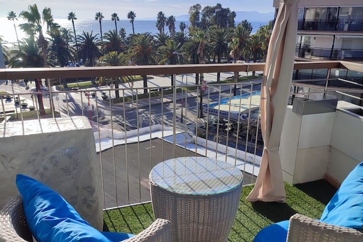 Apt. Vistas Al Mar Playa Levante - Tarragona, España