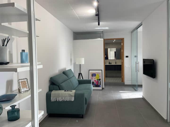 Modern Design Open Space - Latina