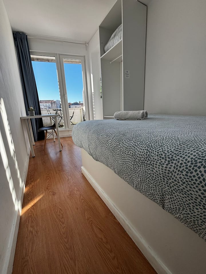 Quarto Duplo Wc Partilhado (51) - Porto