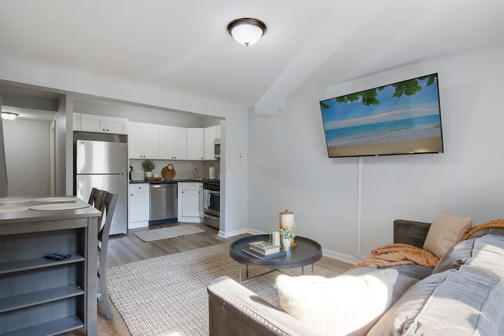 3 Bedroom Beauty In Bloomfield - Montclair, NJ