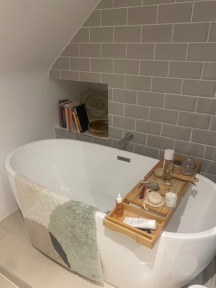 Family Home Near The Sea - Jersey