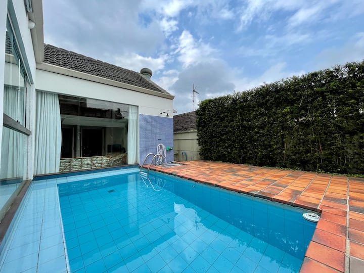 Edícula Com Piscina E Churrasqueira - Bertioga