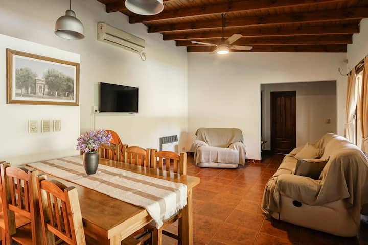 Casa Familiar 6 Personas - San Antonio de Areco