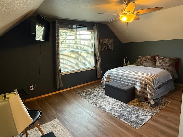 Calm, Clean, And Cozy, Near Va Med Center. - Vancouver, WA
