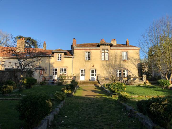 Maison De Famille Centre Vendée - La Roche-sur-Yon