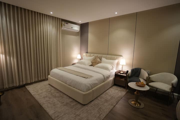 استوديو S&t الفاخر - Riyadh