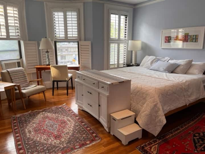 Montgomery Place - Studio (Room 6) - Boston, MA