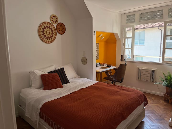 Apartamento Delicioso Na Charmosa Urca - Rio de Janeiro