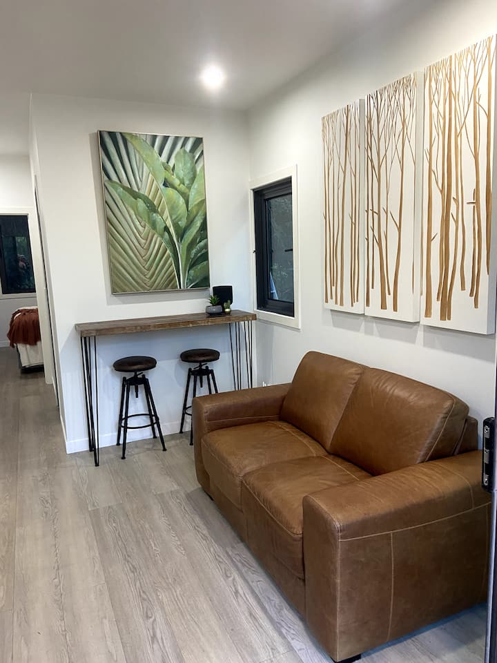 Sunset Ridge - King Bed Cabin - Gold Coast