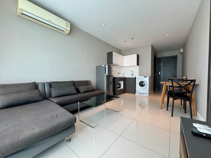 The Point Pratumnak 1-bedroom - Pattaya