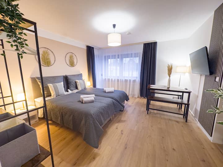 Wohnung Mit Balkon – Parkplatz, Ideal Für Langzeit - Ottersberg