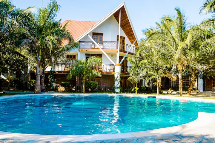 Seaesta 2-bedroom Apartment: Hidden Oasis - Diani Beach