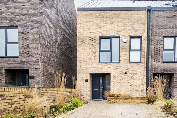 Fabulous Festival Park Home Private Parking/garden - Glasgow