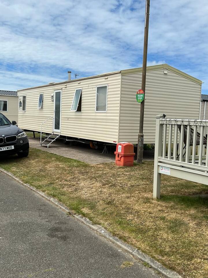 Niall 3 Bed Caravan - Towyn