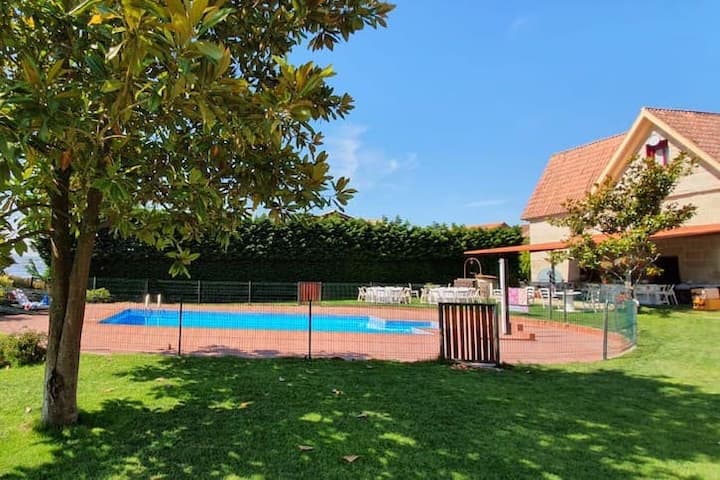 Casa Pombal Ria Vigo, Moaña,  Piscina Y Tenis. - Vigo