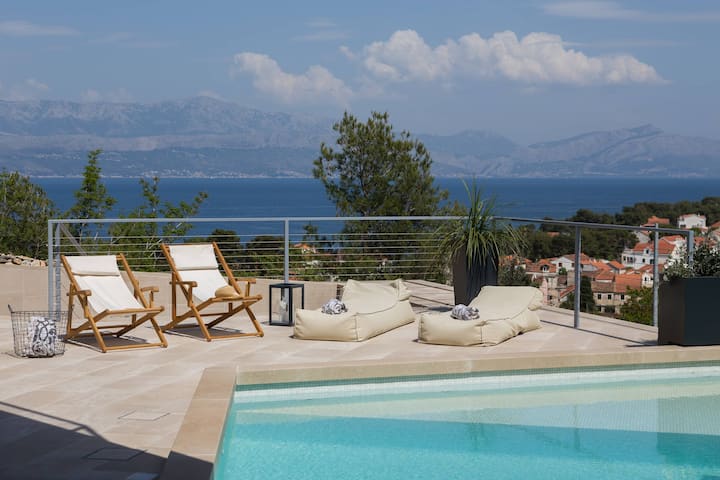 Unique 4-bedroom Villa Sempervivum In Sutivan - Sutivan