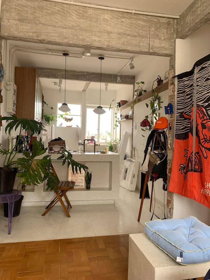 Apê Pertinho De Tudo - Curitiba