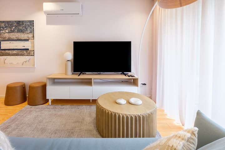 Modern Camões Flat | In The Heart Of Porto - Porto