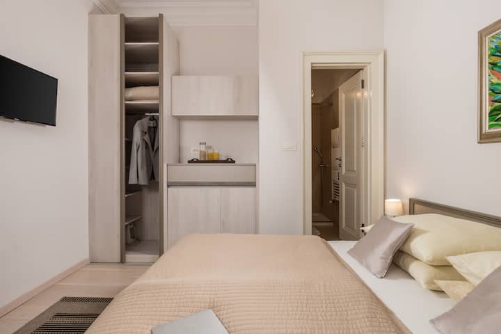 Villa Sokol - Studio Apartment In Opatija Center - Abbázia