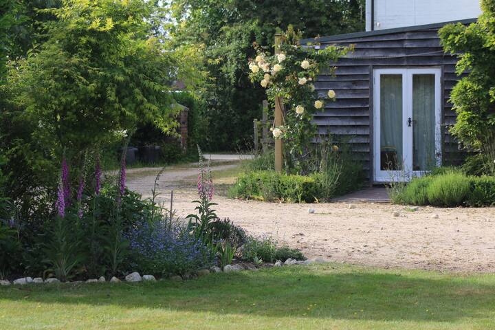 Spacious But Cosy Cottage Near The Forest - Brockenhurst