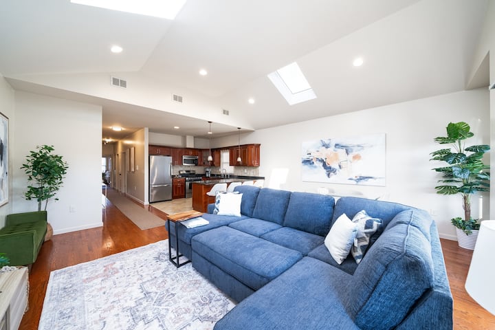 Large 3 Bedroom: Nyc At Your Door! - Secaucus, NJ