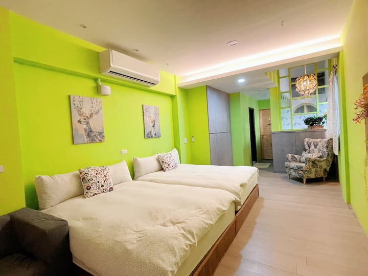 台南打鐵舖府前館-六人房|鄰近台南美術館二館/台南孔廟/林百貨 - 新化區