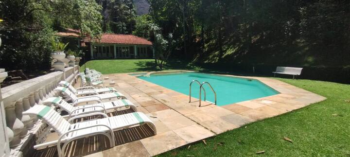 Araras - Sofisticação Em Meio A Natureza - Petrópolis