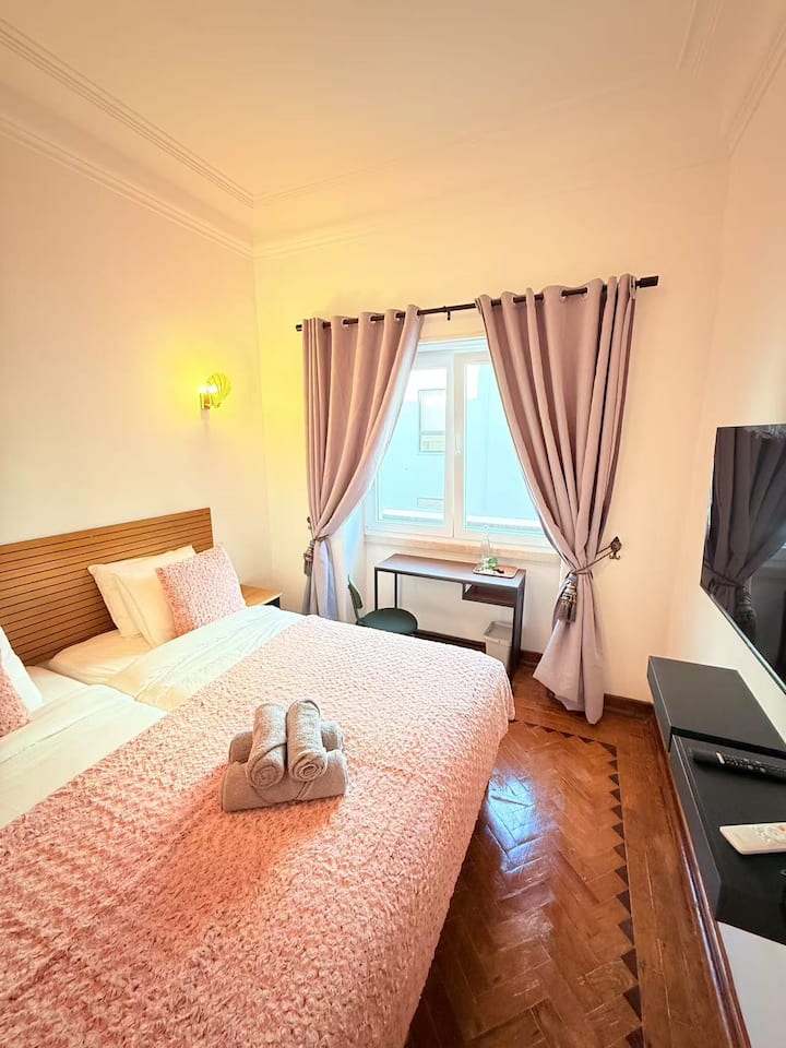 Air-condition, Castle View, Near Train Station - Sintra