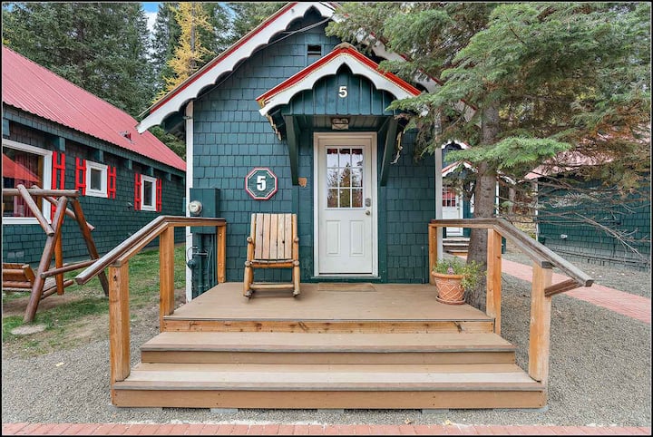 Mountain Moose Cabin - McCall, ID