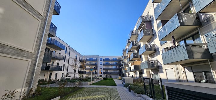 Newly Constructed Modern Studio In Dusseldorf Rath - Düsseldorf