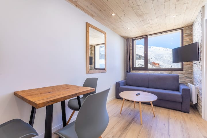 Appartement Ski Aux Pieds – Les Menuires - Méribel