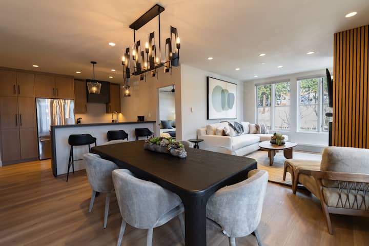 2br W/ Twins Premier+ | Village At Palisades Tahoe - Olympic Valley, CA