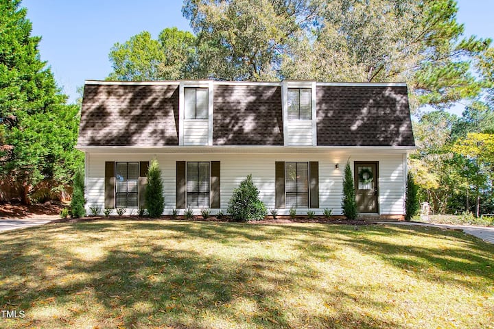 Raleigh Oaks - 3br Retreat | A - Raleigh, NC