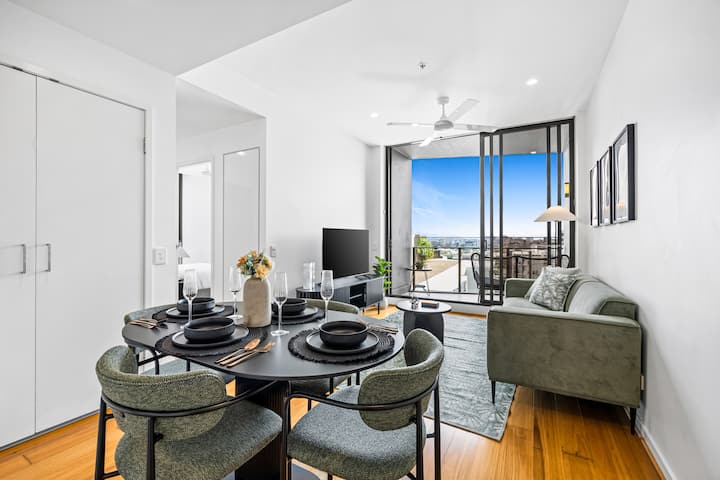 Free Secure Park, Gym, City View, Pool, 17th Floor - Brisbane