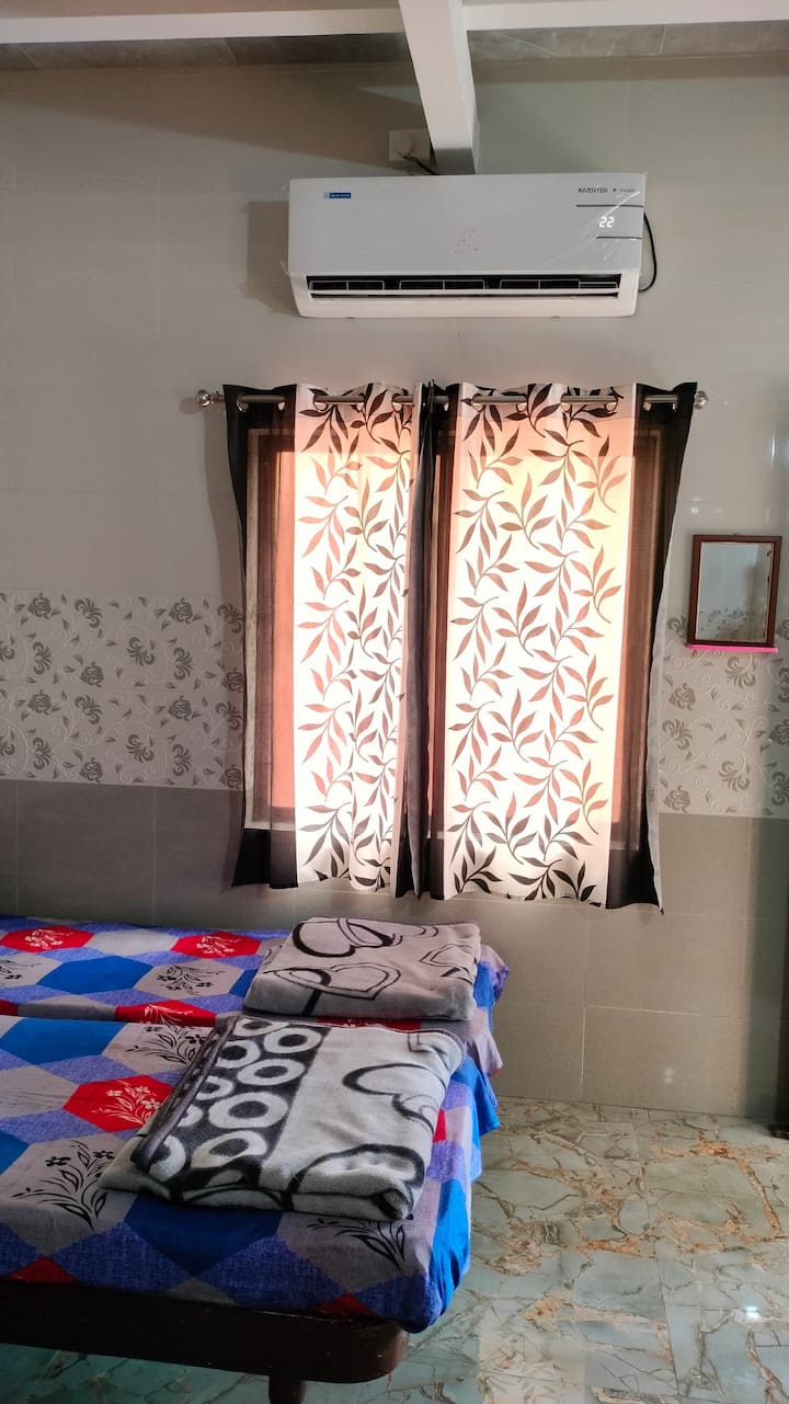 Mahadev Homestay Dwarka - Dwarka