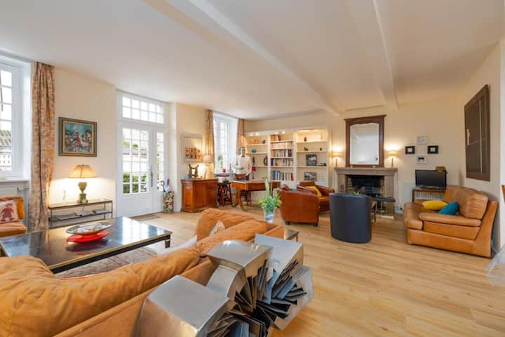 Maison De Maître à 50m Du Port Et 100m De La Plage - Barfleur