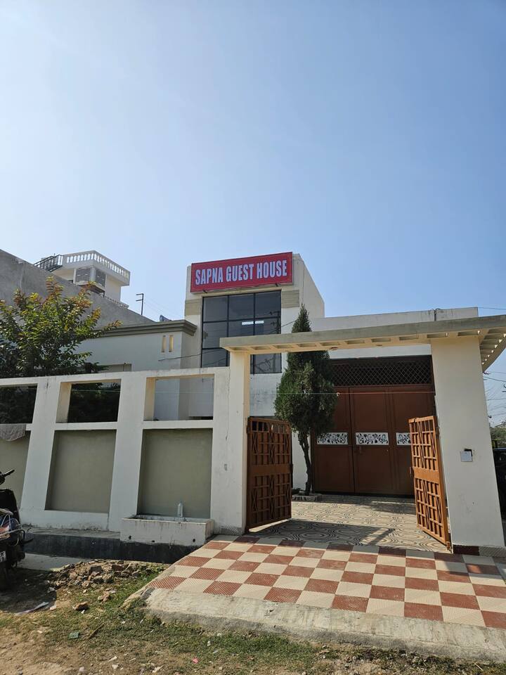 Sapna Home Stay - Lucknow